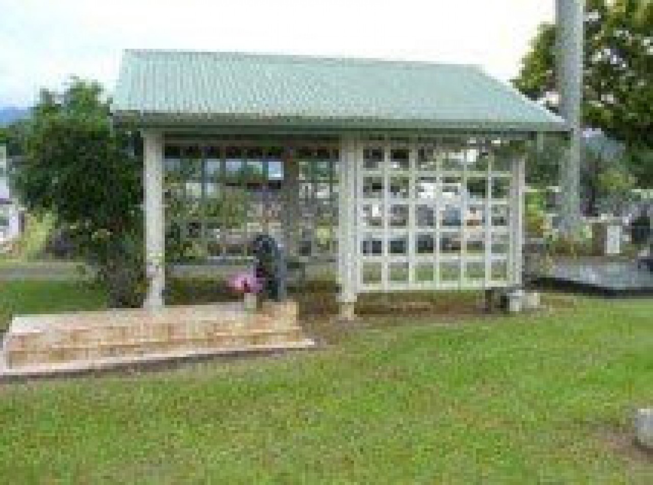 Gordonvale Cemetery - Arts and Culture Map